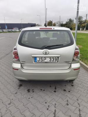 Toyota Corolla Verso 2004 Kauņa, ar dzinēja tilpumu 2.00 L un nobraukumu 281 tūkst. km par 1200 €, foto 5 vietnē AUTOMOTO.COM.LV