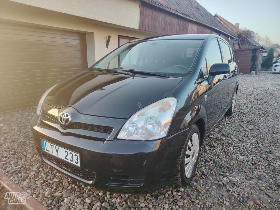 Toyota Corolla Verso 2005 Marijampole, ar dzinēja tilpumu 2.20 L un nobraukumu 3 tūkst. km par 800 €, foto 7 vietnē AUTOMOTO.COM.LV