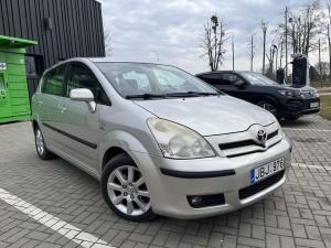 Toyota Corolla Verso 2005 Kauņa, ar dzinēja tilpumu 2.00 L un nobraukumu 235 tūkst. km par 1500 €, foto  vietnē AUTOMOTO.COM.LV