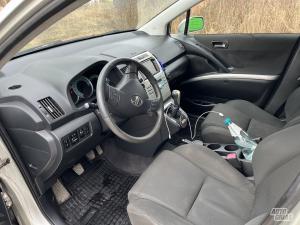 Toyota Corolla Verso 2005 Kauņa, ar dzinēja tilpumu 2.00 L un nobraukumu 235 tūkst. km par 1500 €, foto 5 vietnē AUTOMOTO.COM.LV