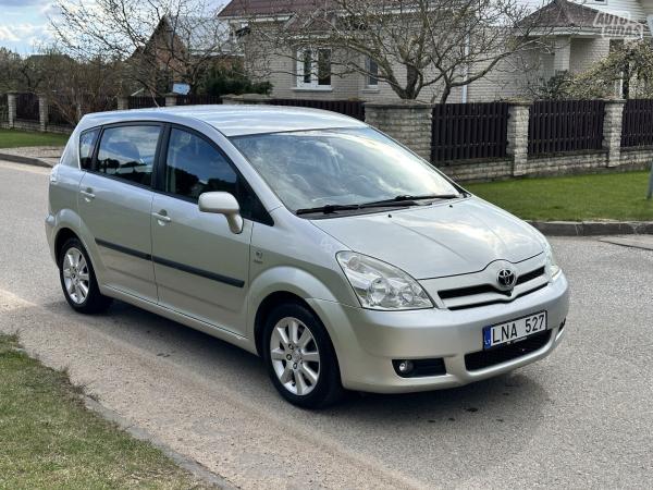 Toyota Corolla Verso 2005 Viļņa, ar dzinēja tilpumu 1.80 L un nobraukumu 205 tūkst. km par 3000 €, foto 1 vietnē AUTOMOTO.COM.LV