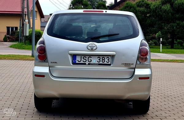 Toyota Corolla Verso 2005 Viļņa, ar dzinēja tilpumu 2.00 L un nobraukumu 354 tūkst. km par 1750 €, foto 7 vietnē AUTOMOTO.COM.LV