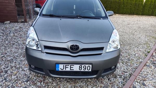 Toyota Corolla Verso 2005 Marijampole, ar dzinēja tilpumu 2.20 L un nobraukumu 390 tūkst. km par 500 €, foto 4 vietnē AUTOMOTO.COM.LV