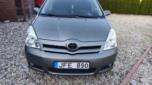 Toyota Corolla Verso 2005 in Marijampole, with an engine capacity of 2.20 L and mileage of 390 thousand km for 500 €, photo 4 on AUTOMOTO.COM.LV