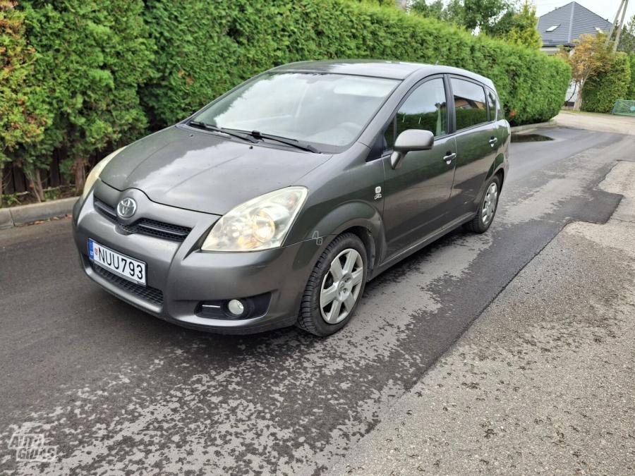 Toyota Corolla Verso 2005 Mažeikiai, ar dzinēja tilpumu 2.00 L un nobraukumu 316 tūkst. km par 1250 €, foto 1 vietnē AUTOMOTO.COM.LV