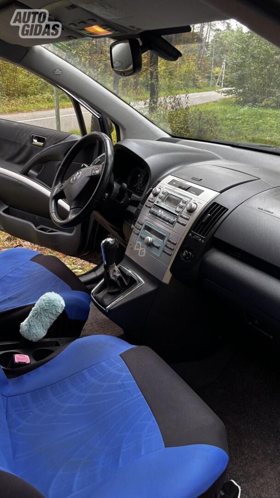 Тойота Королла Версо 2005 в Каунас, объемом двигателя 2.20 л и пробегом 337 тыс. км за 2200 €, фото 12 на AUTOMOTO.COM.LV