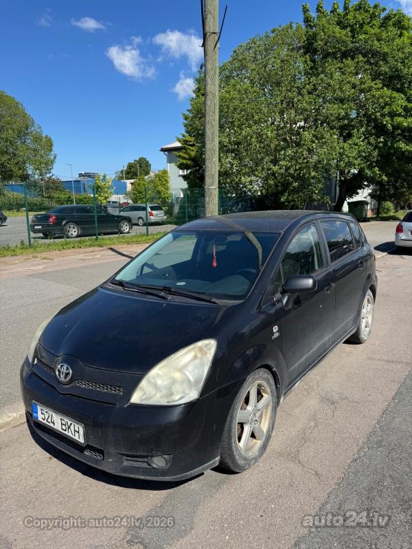 Toyota Corolla Verso 2006 in Tallinn, with an engine capacity of 2.20 L and mileage of 0 thousand km for 2100 €, photo 1 on AUTOMOTO.COM.LV