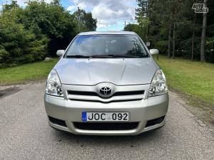 Toyota Corolla Verso 2006 in Vilnius, with an engine capacity of 2.00 L and mileage of 223 thousand km for 1800 €, photo 3 on AUTOMOTO.COM.LV