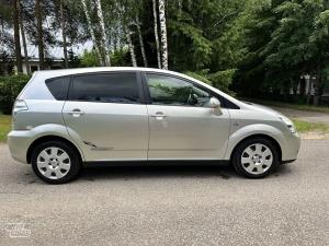 Toyota Corolla Verso 2006 in Vilnius, with an engine capacity of 2.00 L and mileage of 223 thousand km for 1800 €, photo 5 on AUTOMOTO.COM.LV