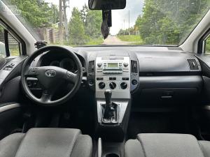 Toyota Corolla Verso 2006 in Vilnius, with an engine capacity of 2.00 L and mileage of 223 thousand km for 1800 €, photo 10 on AUTOMOTO.COM.LV