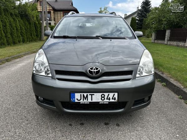Toyota Corolla Verso 2006 Viļņa, ar dzinēja tilpumu 2.20 L un nobraukumu 320 tūkst. km par 2000 €, foto 2 vietnē AUTOMOTO.COM.LV