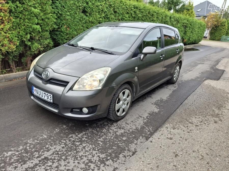 Toyota Corolla Verso 2006 Mažeikiai, ar dzinēja tilpumu 2.00 L un nobraukumu 285 tūkst. km par 1450 €, foto 5 vietnē AUTOMOTO.COM.LV