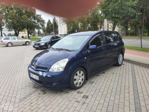 Тойота Королла Версо 2006 в Висагинас, объемом двигателя 2.20 л и пробегом 340 тыс. км за 999 €, фото 3 на AUTOMOTO.COM.LV