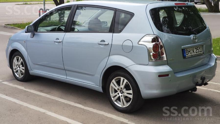 Toyota Corolla Verso 2007 Rīga, ar dzinēja tilpumu 2.20 L un nobraukumu 261 tūkst. km par 3150 €, foto 6 vietnē AUTOMOTO.COM.LV
