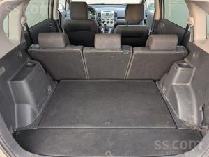 Toyota Corolla Verso 2007 Rīga, ar dzinēja tilpumu 2.20 L un nobraukumu 398 tūkst. km par 1300 €, foto 12 vietnē AUTOMOTO.COM.LV