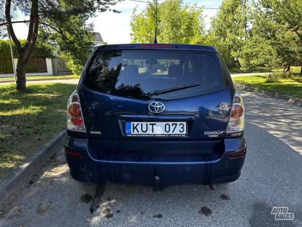 Toyota Corolla Verso 2007 Viļņa, ar dzinēja tilpumu 1.80 L un nobraukumu 275 tūkst. km par 2700 €, foto 6 vietnē AUTOMOTO.COM.LV
