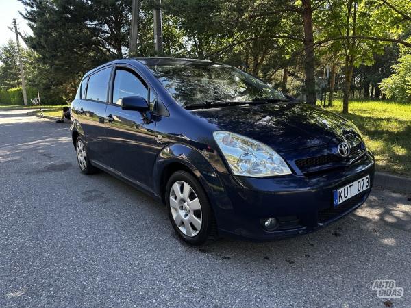 Toyota Corolla Verso 2007 in Vilnius, with an engine capacity of 1.80 L and mileage of 275 thousand km for 2700 €, photo 3 on AUTOMOTO.COM.LV