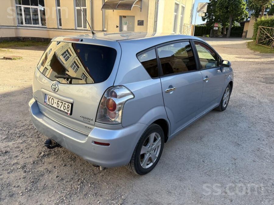 Тойота Королла Версо 2007 в Мадона, объемом двигателя 2.20 л и пробегом 335 тыс. км за 1500 €, фото 6 на AUTOMOTO.COM.LV
