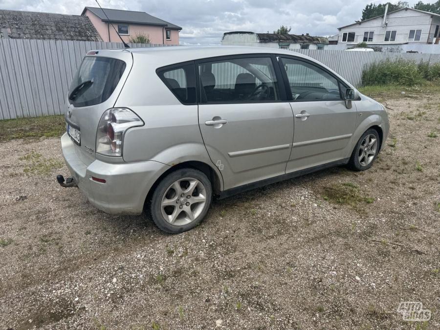 Toyota Corolla Verso 2007 in Vilnius, with an engine capacity of 2.20 L and mileage of 506 thousand km for 950 €, photo 6 on AUTOMOTO.COM.LV
