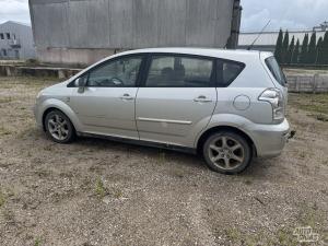 Toyota Corolla Verso 2007 in Vilnius, with an engine capacity of 2.20 L and mileage of 506 thousand km for 950 €, photo 7 on AUTOMOTO.COM.LV