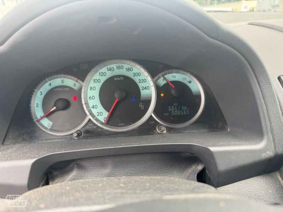 Toyota Corolla Verso 2007 in Vilnius, with an engine capacity of 2.20 L and mileage of 506 thousand km for 950 €, photo 9 on AUTOMOTO.COM.LV