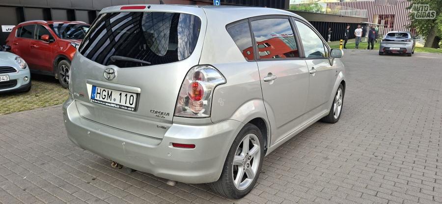 Toyota Corolla Verso 2007 Viļņa, ar dzinēja tilpumu 2.20 L un nobraukumu 320 tūkst. km par 1600 €, foto 5 vietnē AUTOMOTO.COM.LV