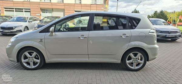 Toyota Corolla Verso 2007 Viļņa, ar dzinēja tilpumu 2.20 L un nobraukumu 320 tūkst. km par 1600 €, foto 6 vietnē AUTOMOTO.COM.LV