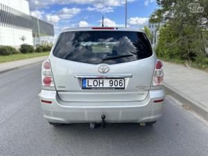 Toyota Corolla Verso 2008 in Vilnius, with an engine capacity of 2.20 L and mileage of 300 thousand km for 1700 €, photo 8 on AUTOMOTO.COM.LV