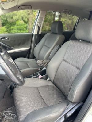 Toyota Corolla Verso 2008 in Vilnius, with an engine capacity of 2.20 L and mileage of 300 thousand km for 1700 €, photo 14 on AUTOMOTO.COM.LV