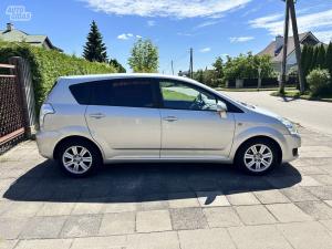 Toyota Corolla Verso 2008 Viļņa, ar dzinēja tilpumu 2.20 L un nobraukumu 250 tūkst. km par 2100 €, foto 5 vietnē AUTOMOTO.COM.LV