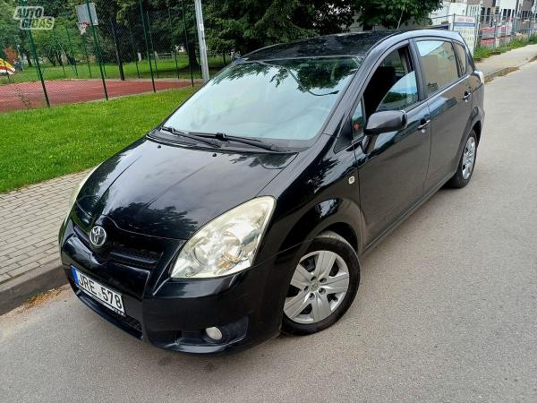 Toyota Corolla Verso 2008 Kauņa, ar dzinēja tilpumu 2.20 L un nobraukumu 315 tūkst. km par 2450 €, foto 5 vietnē AUTOMOTO.COM.LV