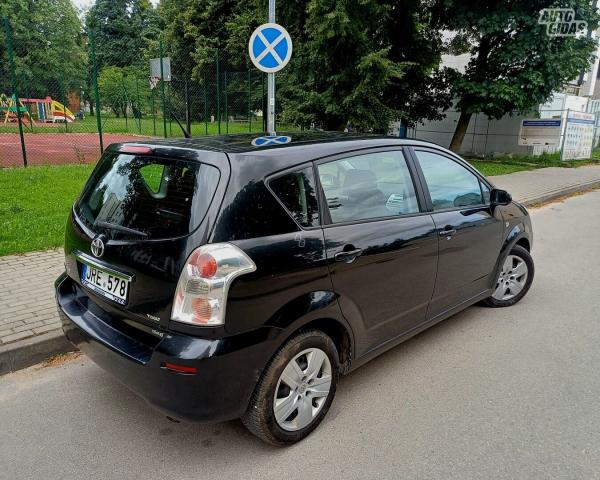 Toyota Corolla Verso 2008 Kauņa, ar dzinēja tilpumu 2.20 L un nobraukumu 315 tūkst. km par 2450 €, foto 10 vietnē AUTOMOTO.COM.LV