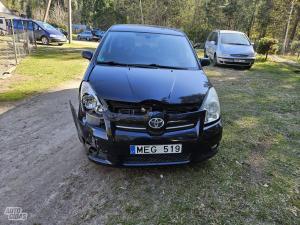 Toyota Corolla Verso 2009 Prienai, ar dzinēja tilpumu 2.20 L un nobraukumu 300 tūkst. km par 777 €, foto 8 vietnē AUTOMOTO.COM.LV