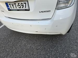 Balts Toyota Corolla Verso 2012 Viļņa, ar dzinēja tilpumu 2.00 L un nobraukumu 269 tūkst. km par 2650 €, foto 9 vietnē AUTOMOTO.COM.LV