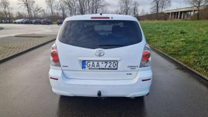 Balts Toyota Corolla Verso 2007 Kretinga, ar dzinēja tilpumu 2.20 L un nobraukumu 268 tūkst. km par 1650 €, foto 8 vietnē AUTOMOTO.COM.LV
