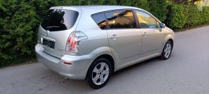 Dzeltens Toyota Corolla Verso 2007 Kauņa, ar dzinēja tilpumu 2.23 L un nobraukumu 37 tūkst. km par 1999 €, foto 3 vietnē AUTOMOTO.COM.LV