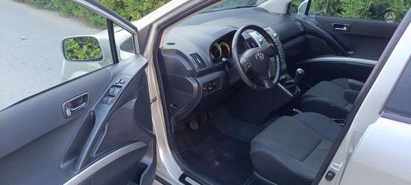 Dzeltens Toyota Corolla Verso 2007 Kauņa, ar dzinēja tilpumu 2.23 L un nobraukumu 37 tūkst. km par 1999 €, foto 7 vietnē AUTOMOTO.COM.LV
