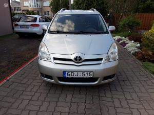 Dzeltens Toyota Corolla Verso 2007 Šauļi, ar dzinēja tilpumu 2.23 L un nobraukumu 225 tūkst. km par 2150 €, foto 3 vietnē AUTOMOTO.COM.LV