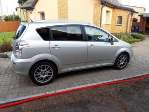 Dzeltens Toyota Corolla Verso 2007 Šauļi, ar dzinēja tilpumu 2.23 L un nobraukumu 225 tūkst. km par 2150 €, foto 6 vietnē AUTOMOTO.COM.LV