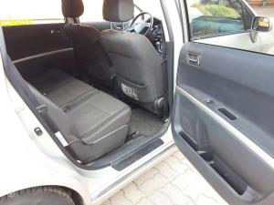 Dzeltens Toyota Corolla Verso 2007 Šauļi, ar dzinēja tilpumu 2.23 L un nobraukumu 225 tūkst. km par 2150 €, foto 10 vietnē AUTOMOTO.COM.LV