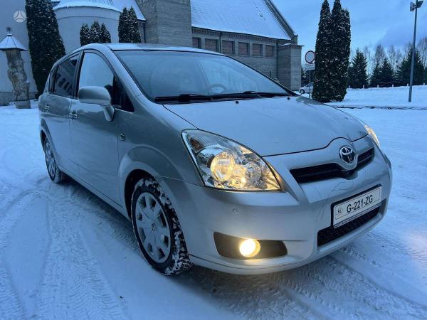 Dzeltens Toyota Corolla Verso 2009 Alīta, ar dzinēja tilpumu 1.80 L un nobraukumu 146 tūkst. km par 4000 €, foto 7 vietnē AUTOMOTO.COM.LV