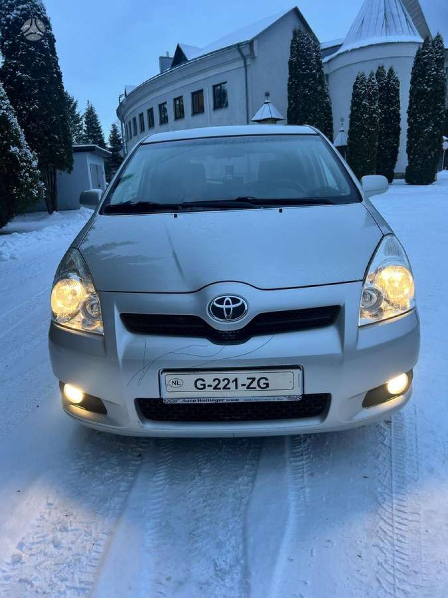 Dzeltens Toyota Corolla Verso 2009 Alīta, ar dzinēja tilpumu 1.80 L un nobraukumu 146 tūkst. km par 4000 €, foto 8 vietnē AUTOMOTO.COM.LV