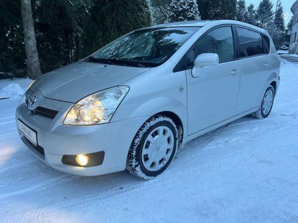 Dzeltens Toyota Corolla Verso 2009 Alīta, ar dzinēja tilpumu 1.80 L un nobraukumu 146 tūkst. km par 4000 €, foto 9 vietnē AUTOMOTO.COM.LV