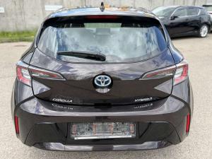 Violet Toyota Corolla 2021 in Vilnius, with an engine capacity of 1.80 L and mileage of 221 thousand km for 12700 €, photo 11 on AUTOMOTO.COM.LV