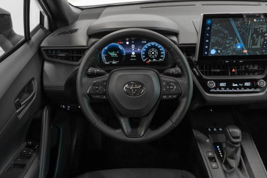 Balts Toyota Corolla 2025 Viļņa, ar dzinēja tilpumu 1.80 L un nobraukumu 24 tūkst. km par 28900 €, foto 10 vietnē AUTOMOTO.COM.LV