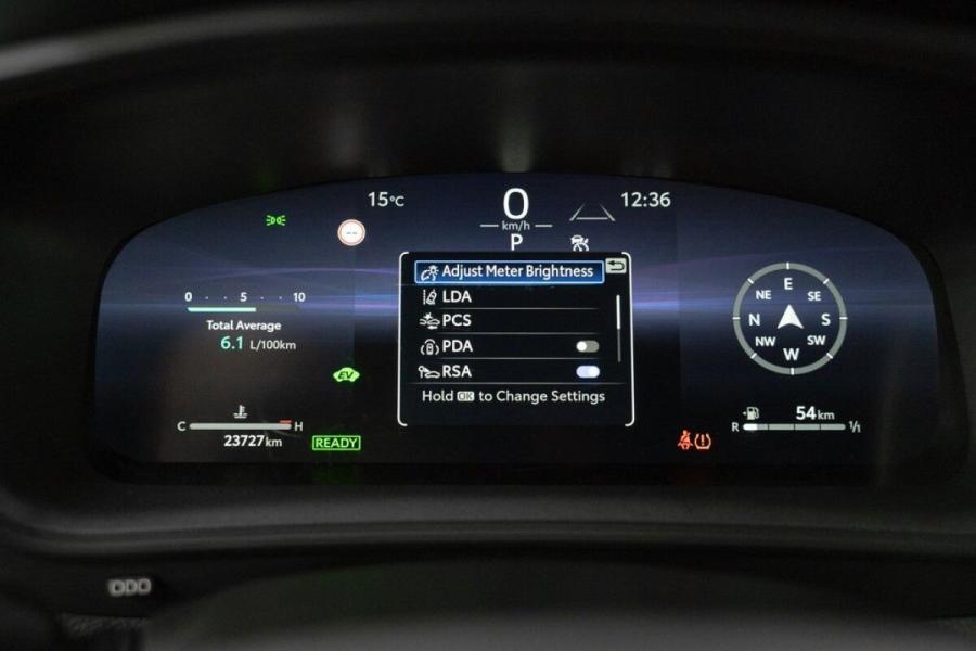 Balts Toyota Corolla 2025 Viļņa, ar dzinēja tilpumu 1.80 L un nobraukumu 24 tūkst. km par 28900 €, foto 12 vietnē AUTOMOTO.COM.LV