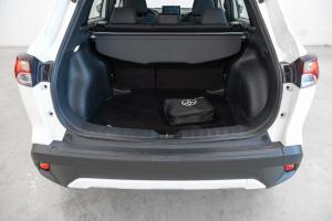 Balts Toyota Corolla 2025 Viļņa, ar dzinēja tilpumu 1.80 L un nobraukumu 24 tūkst. km par 28900 €, foto 20 vietnē AUTOMOTO.COM.LV