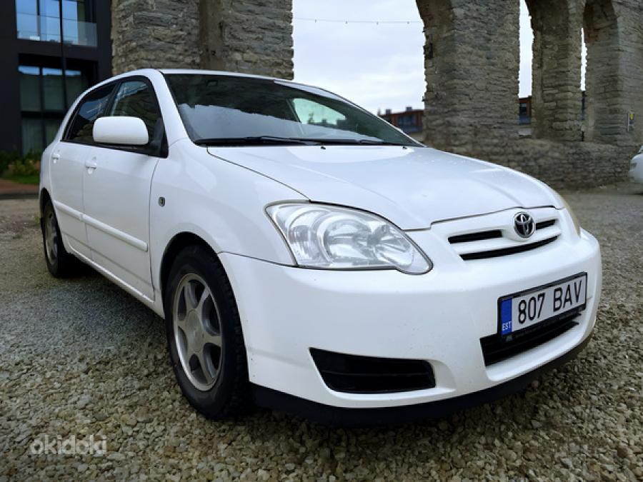 Balts Toyota Corolla 2005 Tallina, ar dzinēja tilpumu 1.40 L un nobraukumu 345 tūkst. km par 699 €, foto 3 vietnē AUTOMOTO.COM.LV