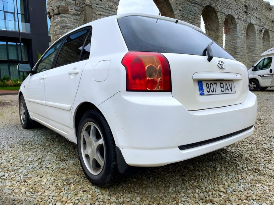 Balts Toyota Corolla 2005 Tallina, ar dzinēja tilpumu 1.40 L un nobraukumu 345 tūkst. km par 699 €, foto 20 vietnē AUTOMOTO.COM.LV