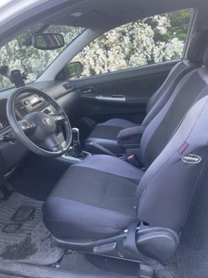Белый Тойота Королла 2006 в Таллин, объемом двигателя 2.00 л и пробегом 411 тыс. км за 1500 €, фото 8 на AUTOMOTO.COM.LV